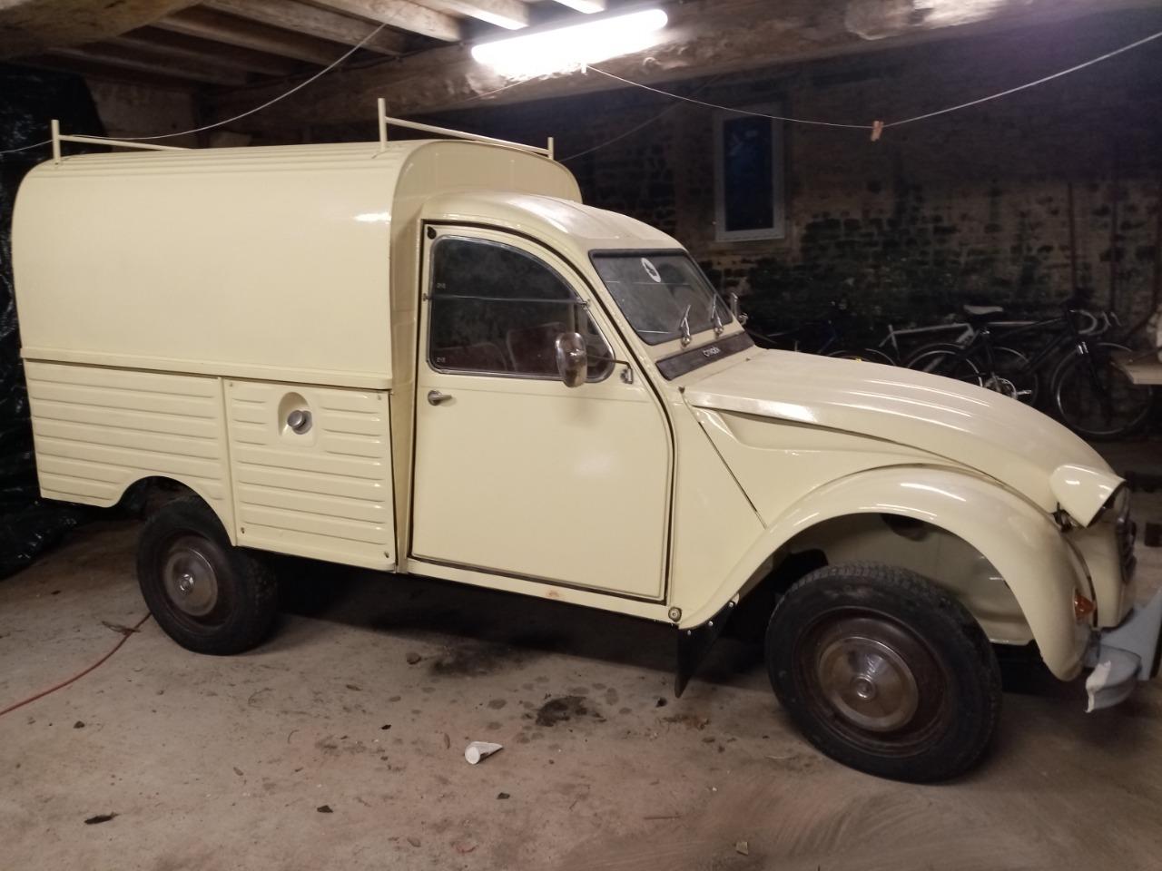 Citroen Cv Aks Fourgonnette De Vendre Voiture Ancienne De