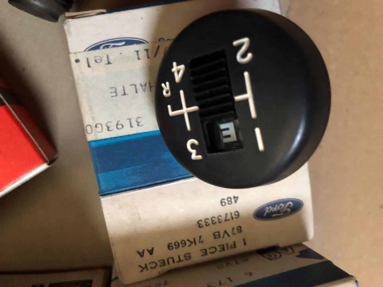 Lot de pièces FORD Divers modèles Selon référence à vendre