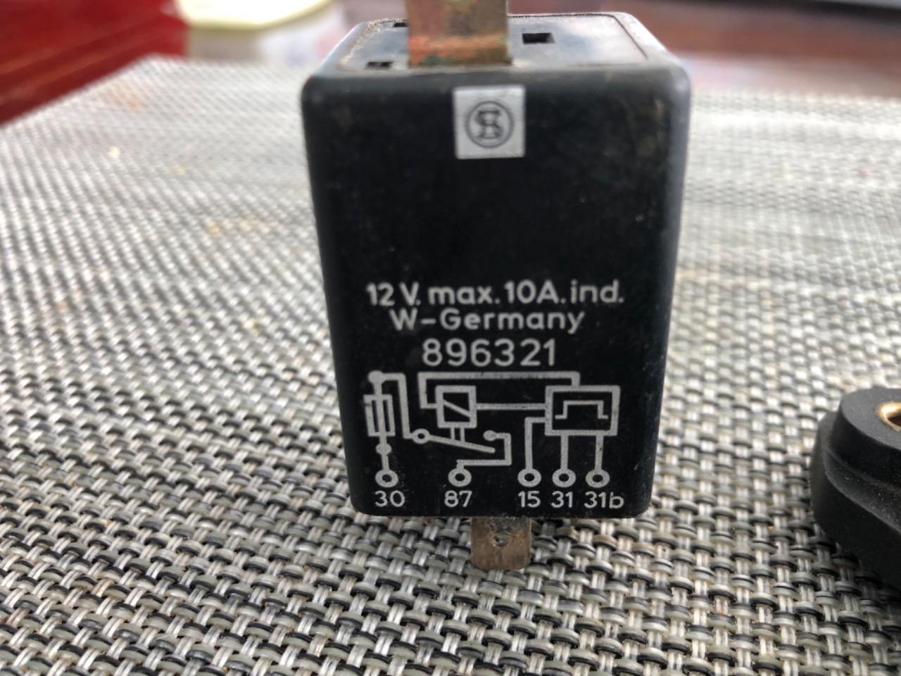 Relais module allumage VOLKSWAGEN Golf 1 jetta 1 à vendre