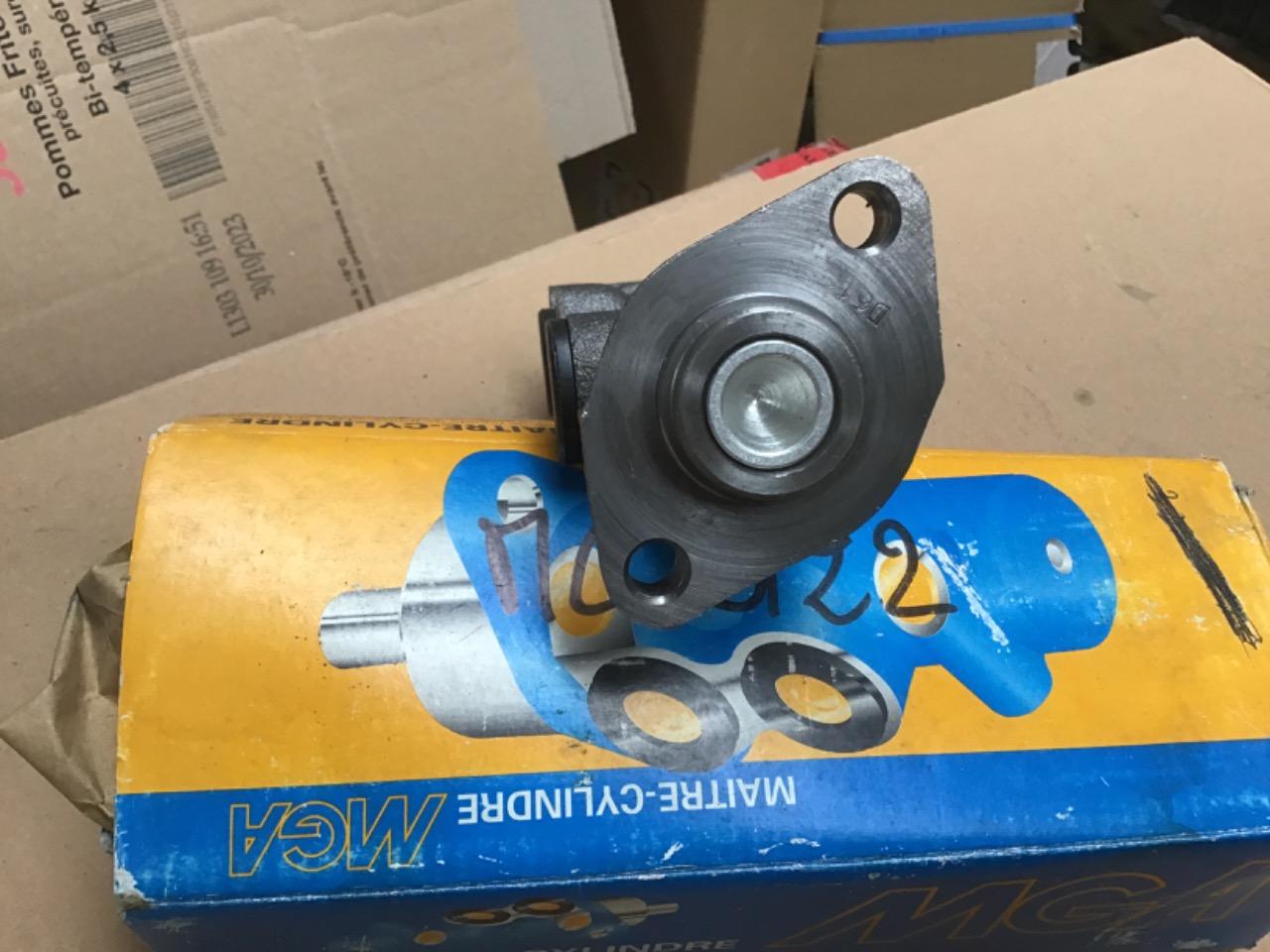 MAITRE CYLINDRE FIAT PANDA REGATA RITMO SEAT à vendre