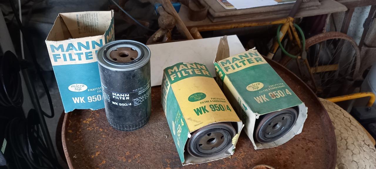 Lot de pièces FORD à vendre