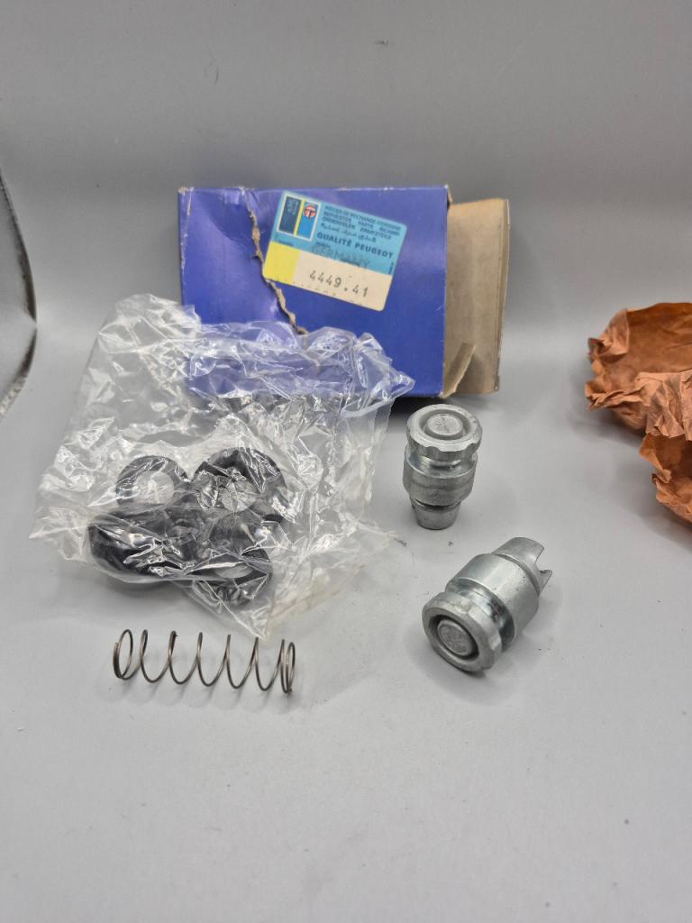 Kit réparation Cylindre de Roue 305 à vendre