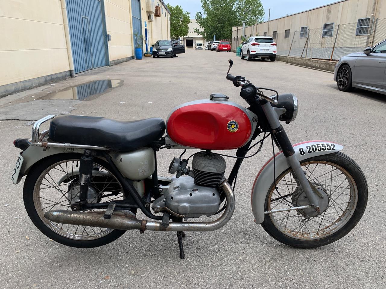 Bultaco TRALLA 101 de 1965 à vendre - moto ancienne de collection