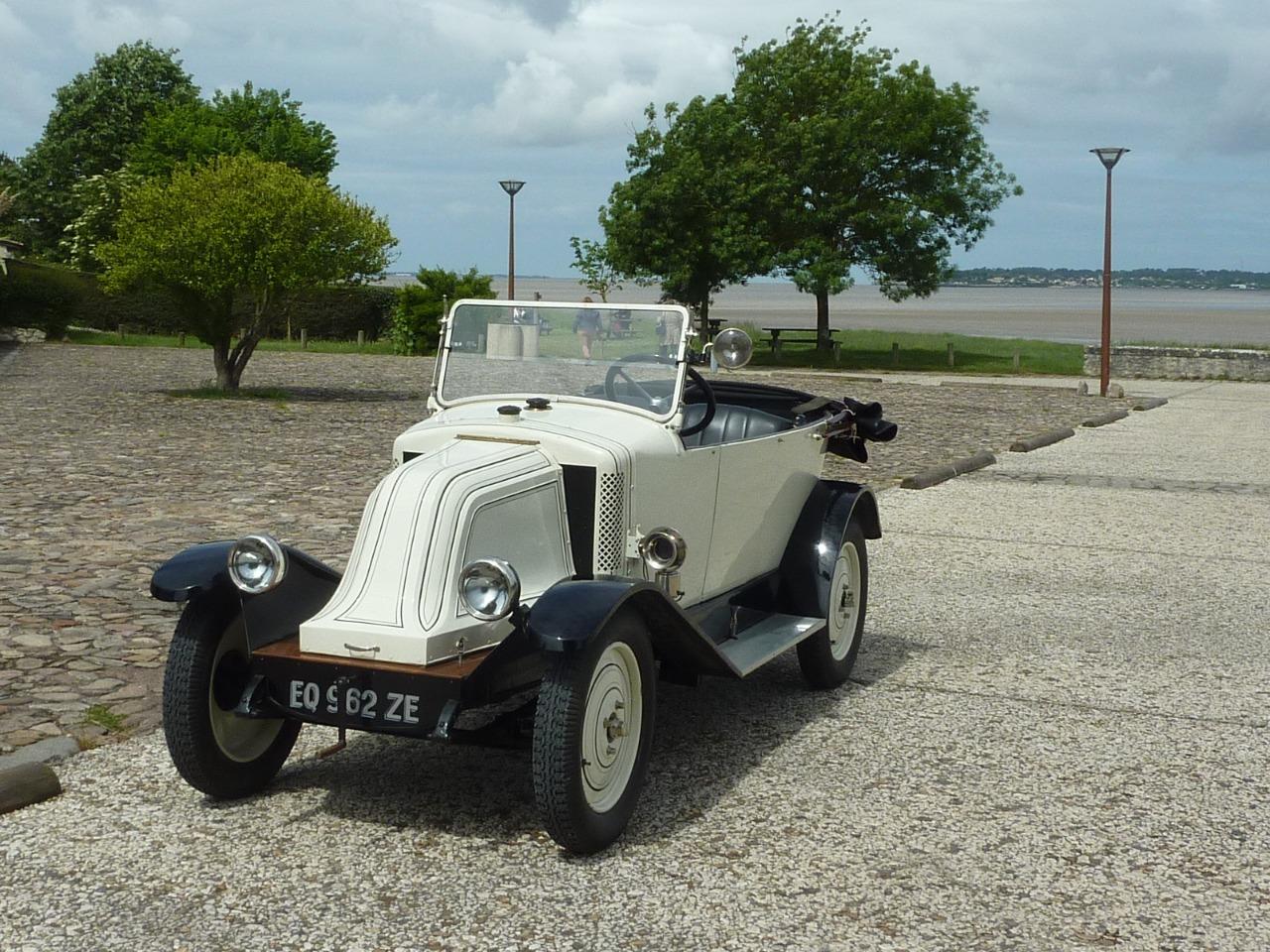 Renault KJ de 1923 à vendre - voiture ancienne de collection | Page 138