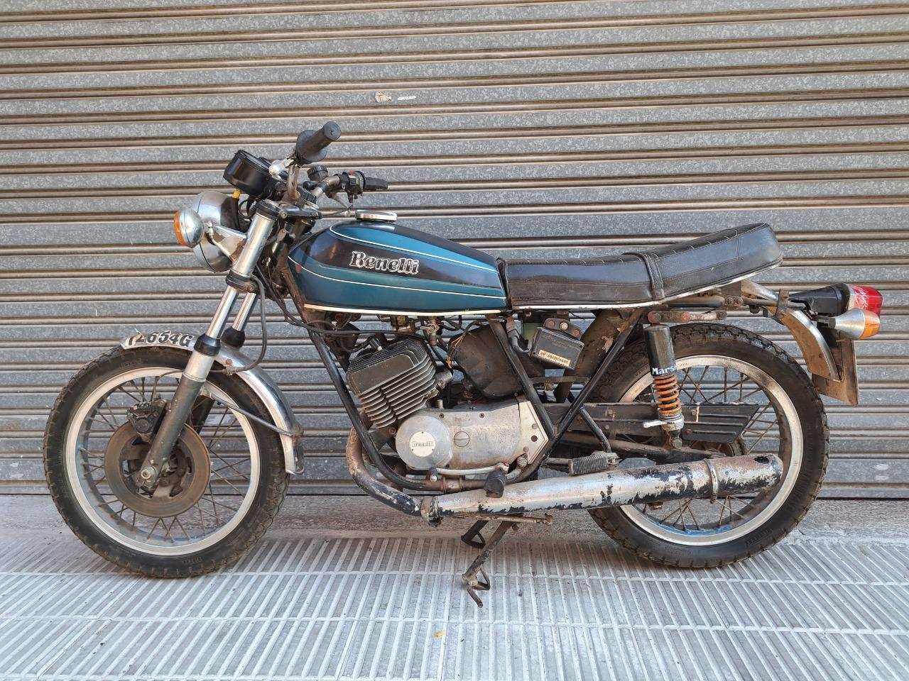 Benelli 250 2C 2 temps de 1977 à vendre - moto ancienne de collection