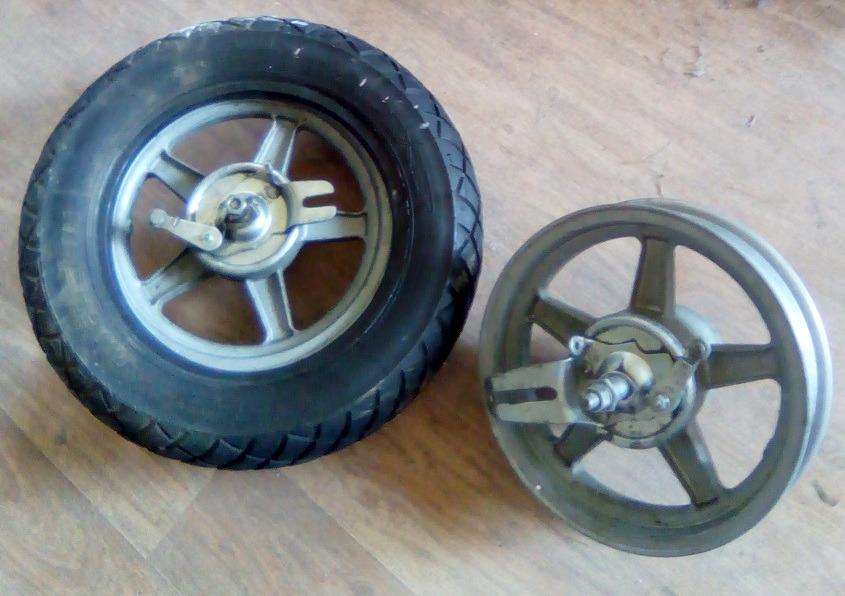 Roues MOTOBECANE MBK hobby 49,9 à vendre