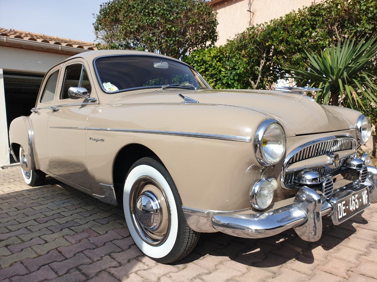 Renault Frégate Amiral de 1957 à vendre - voiture ancienne de ...