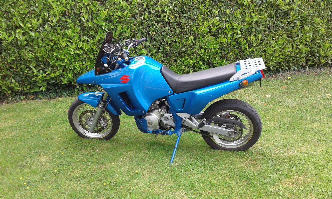 Suzuki 800 dr de 1993 à vendre - moto ancienne de collection