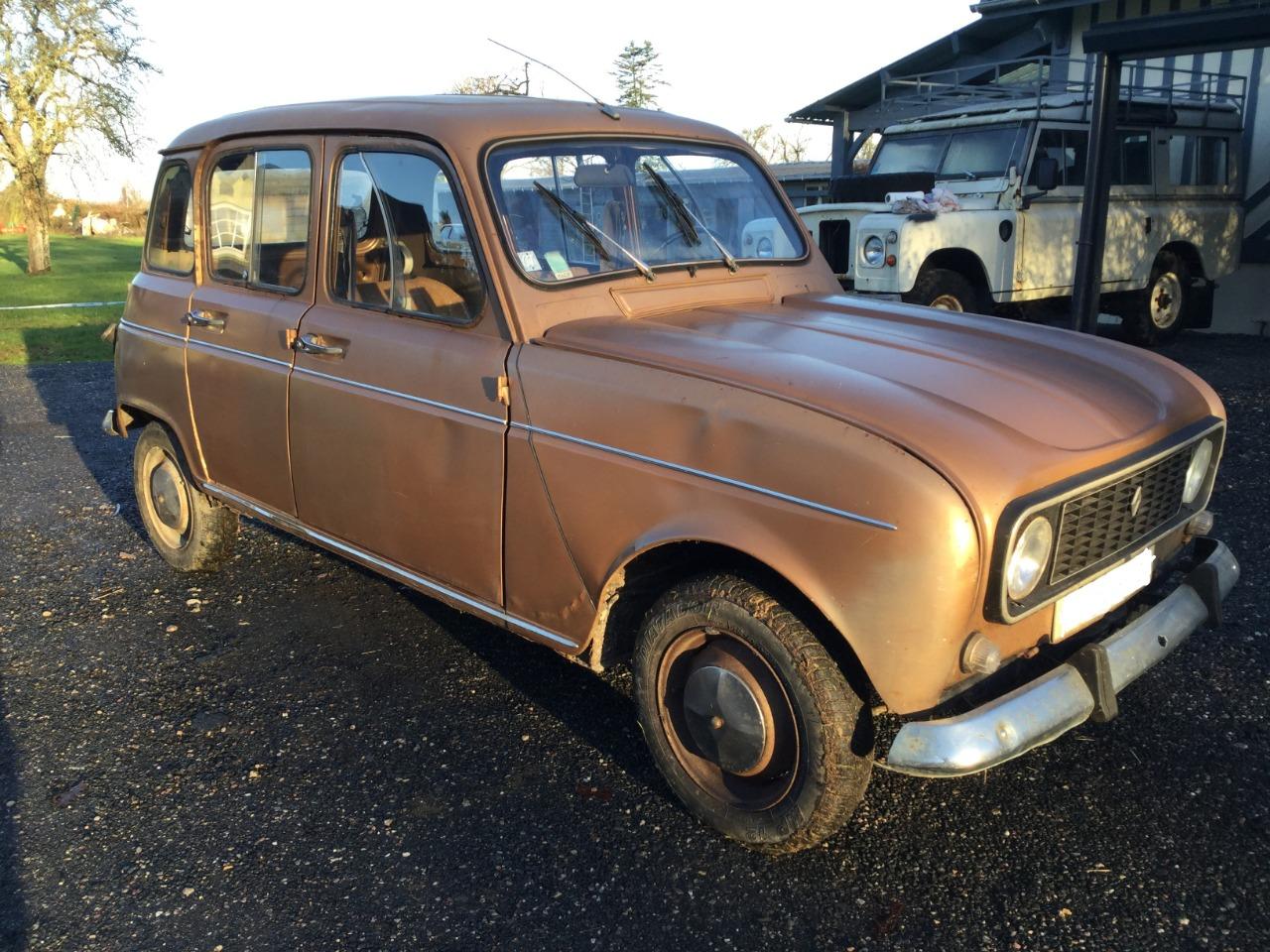 Renault 4 (R4) TL de 1975 à vendre - voiture ancienne de collection