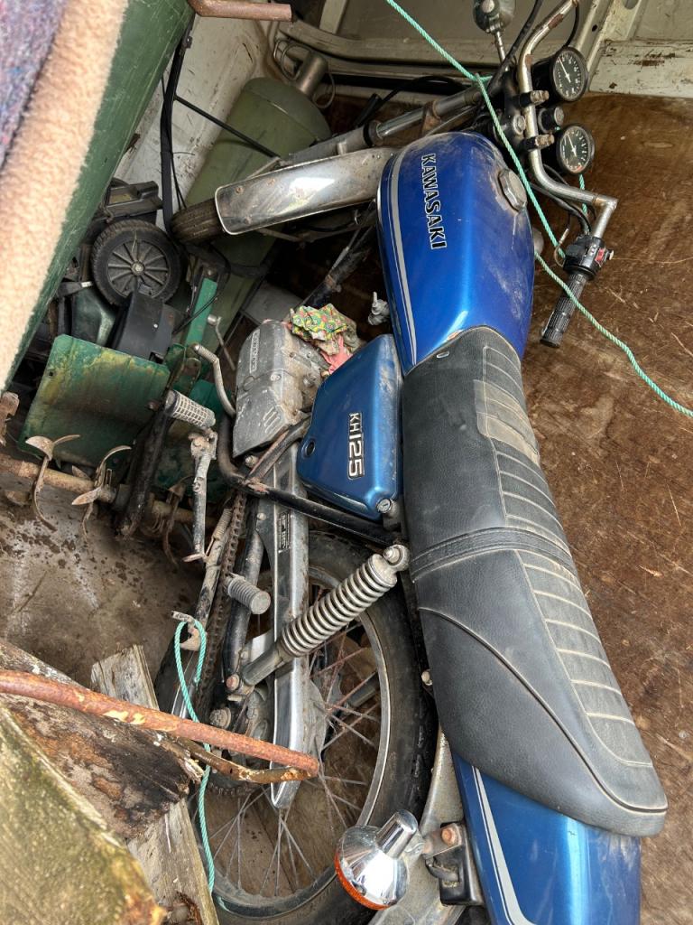 Pièces KAWASAKI KH 125 à vendre