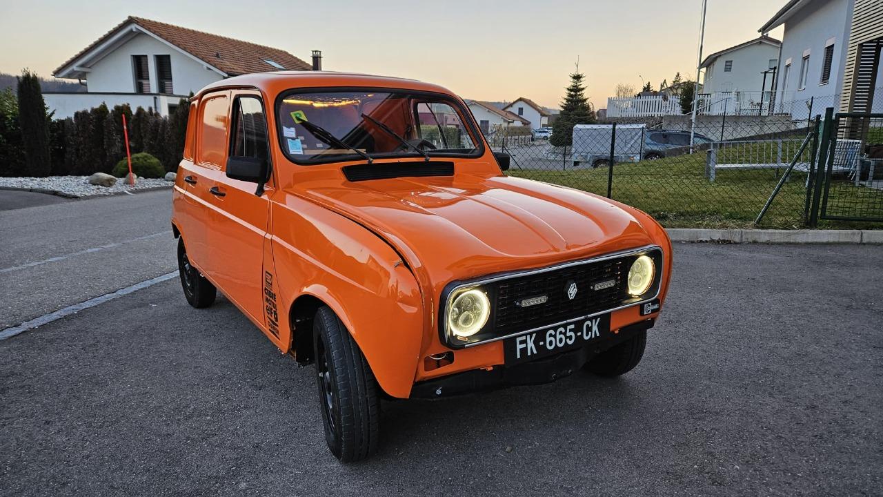 Renault R4 de collection à vendre - Annonces lesAnciennes