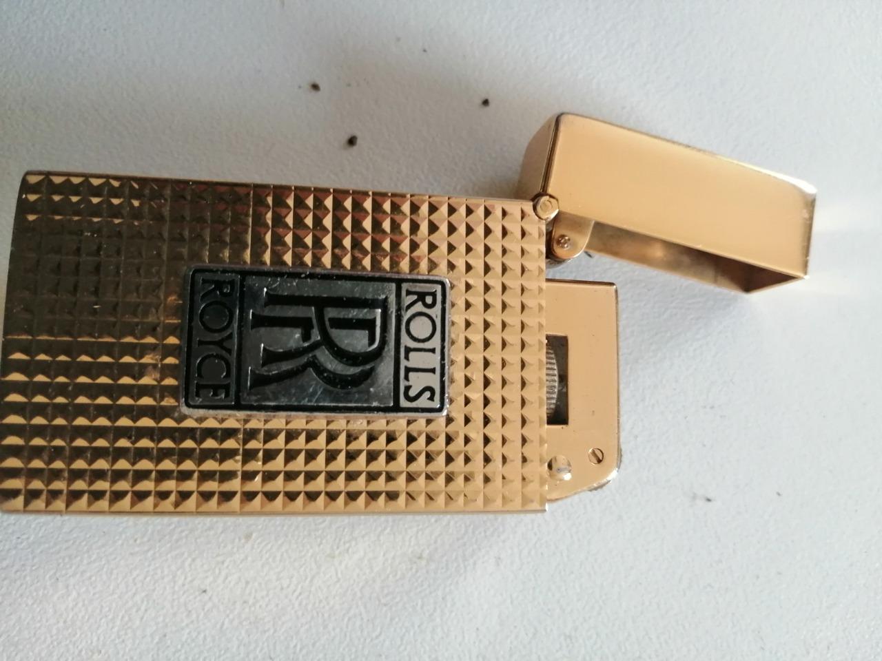Briquet à vendre