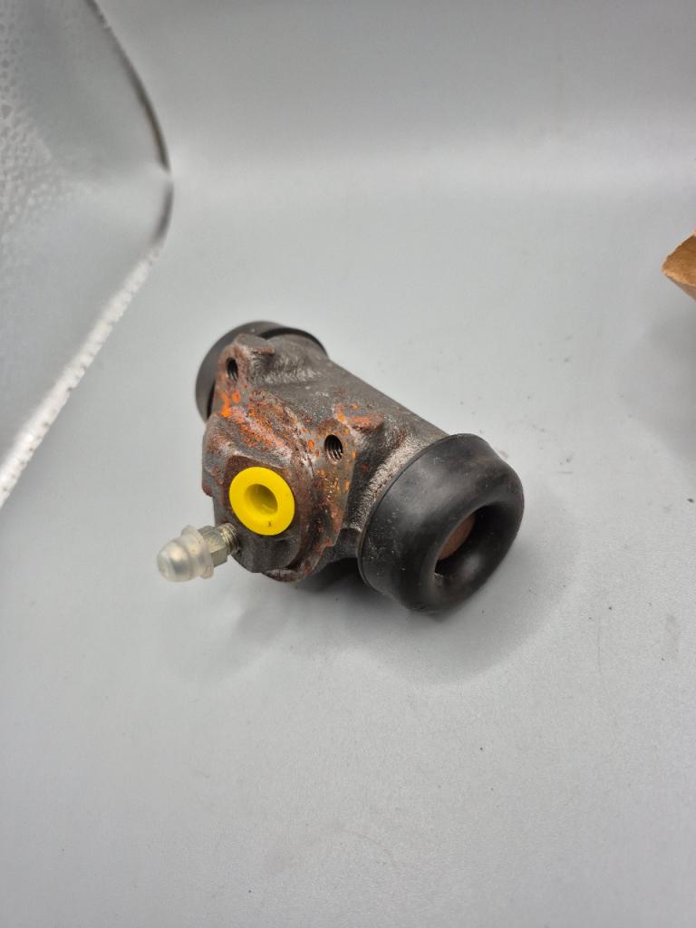 Cylindre de Roue ARD 504 505 à vendre