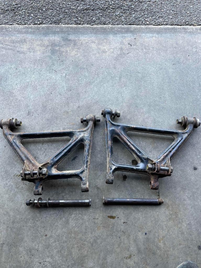 Triangle arrière inférieur Lamborghini à vendre