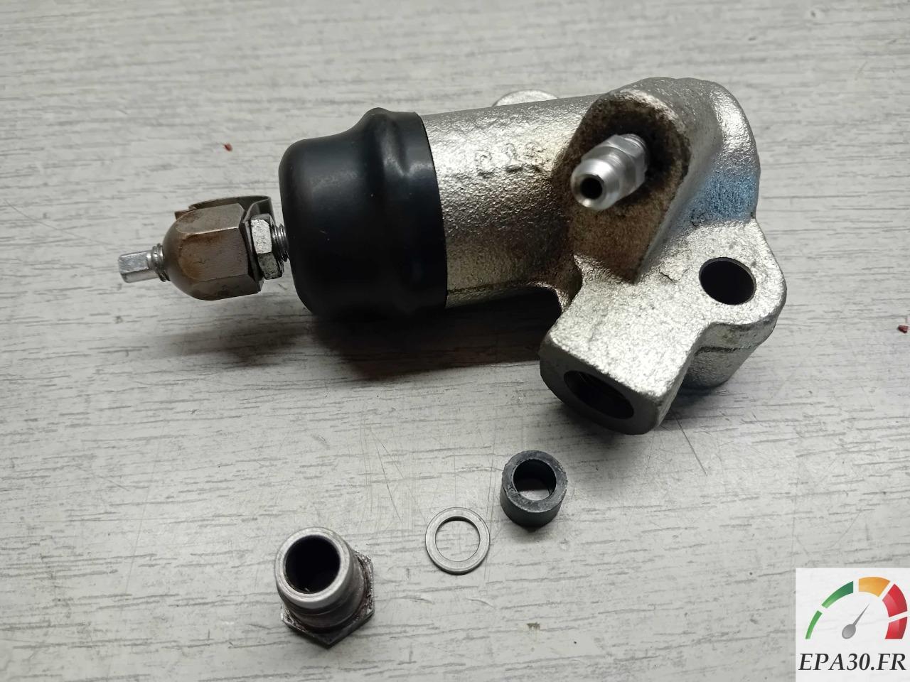 Pièces SIMCA 1000 RALLYE 1 2 3 1200S à vendre