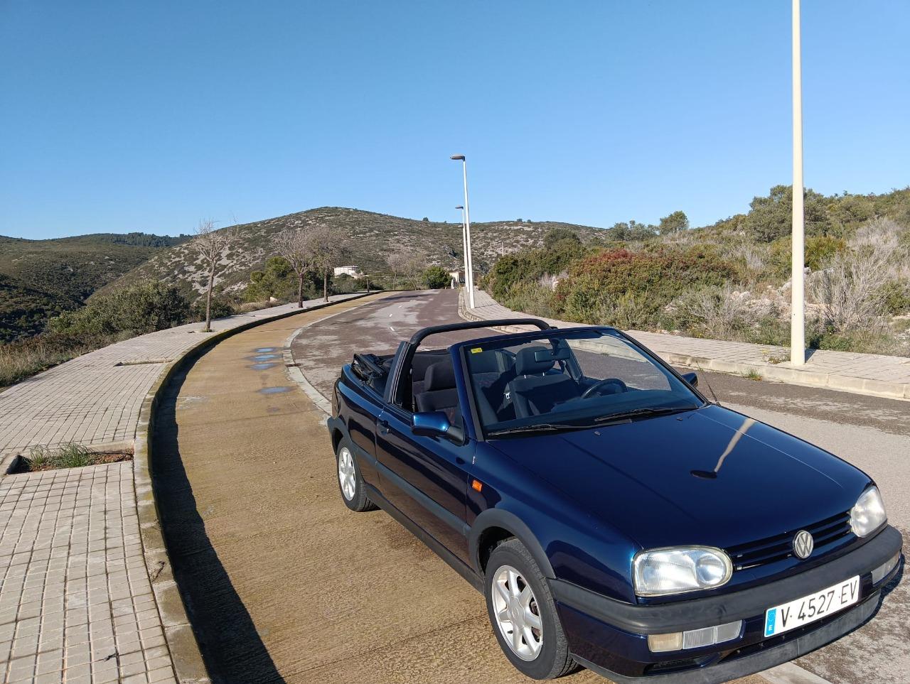 Volkswagen Golf Cabriolet de 1994 à vendre - voiture ancienne de collection