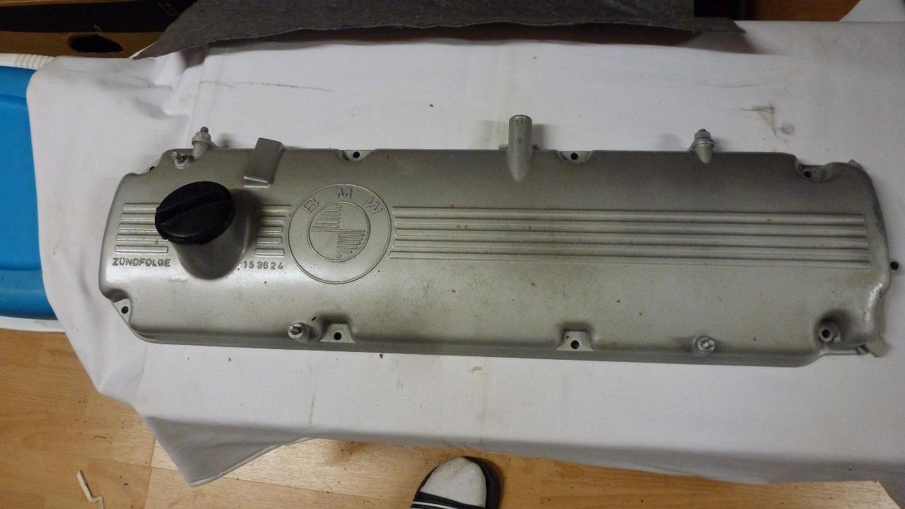 Caches culbuteurs BMW 3.0 Cache culbuteur M30 à vendre