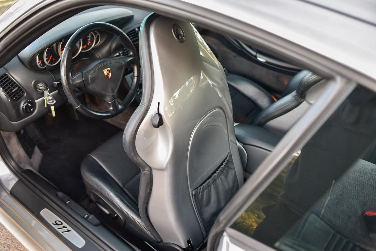 Porsche 911 996 40e Anniversaire de 2004 à vendre - voiture ancienne de ...