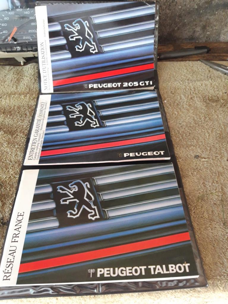 Pièces PEUGEOT 205 205 GTI à vendre