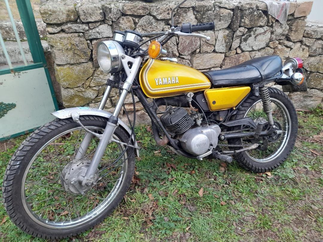 Yamaha AT2 DT de 1974 à vendre - moto ancienne de collection