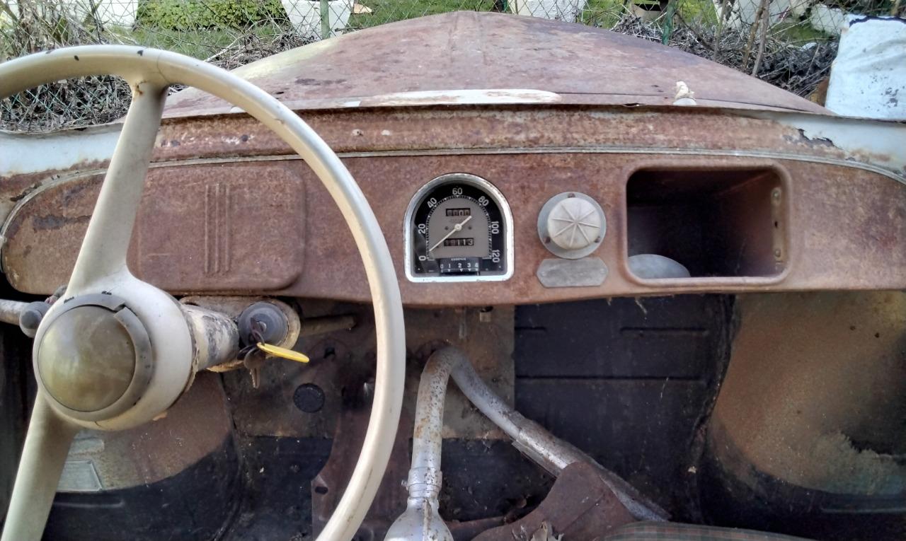 Pieces Renault 4cv
