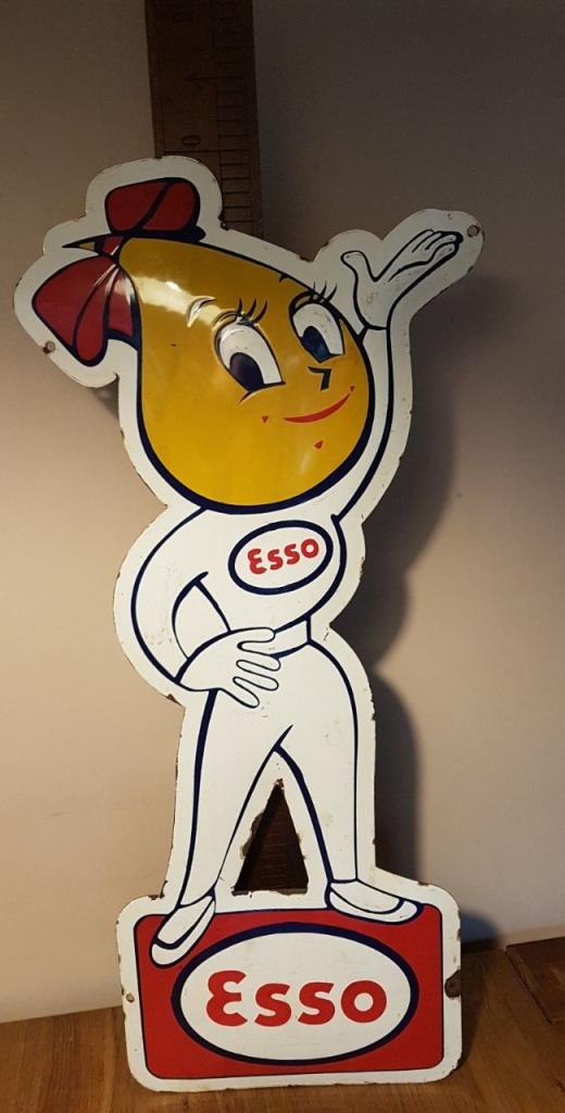 Plaque émaillée ancienne "1960?" ESSO à vendre