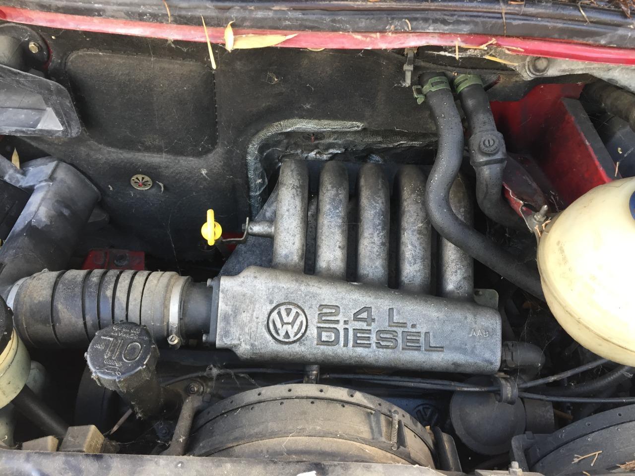 Moteur boite VOLKSWAGEN VW transporter T4 2,4 D à vendre