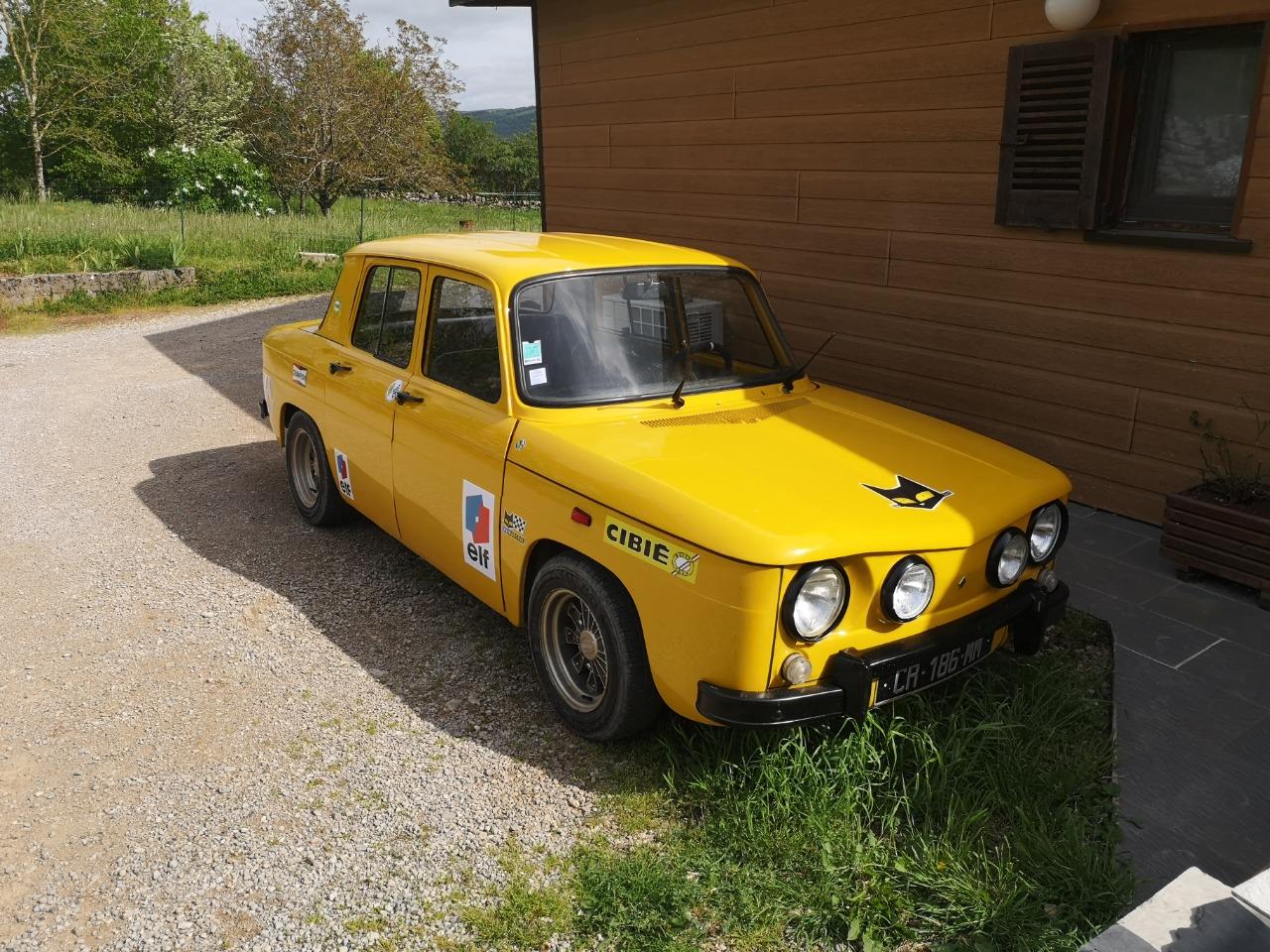 Renault 8 R8 de collection à vendre - Annonces lesAnciennes