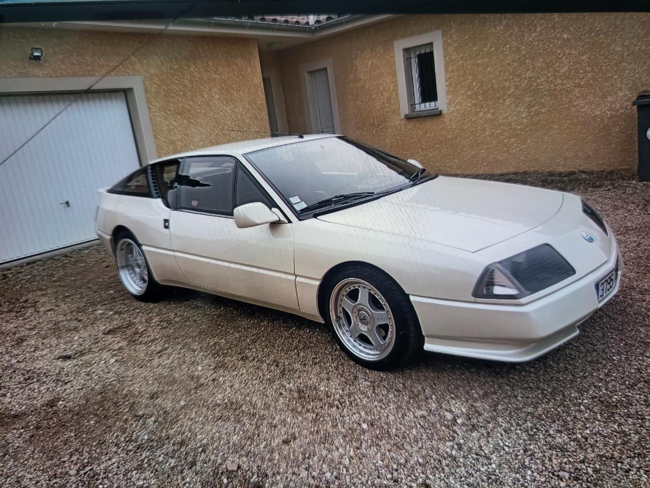 Alpine Renault GTA V6 Turbo de 1989 à vendre - voiture ancienne de ...