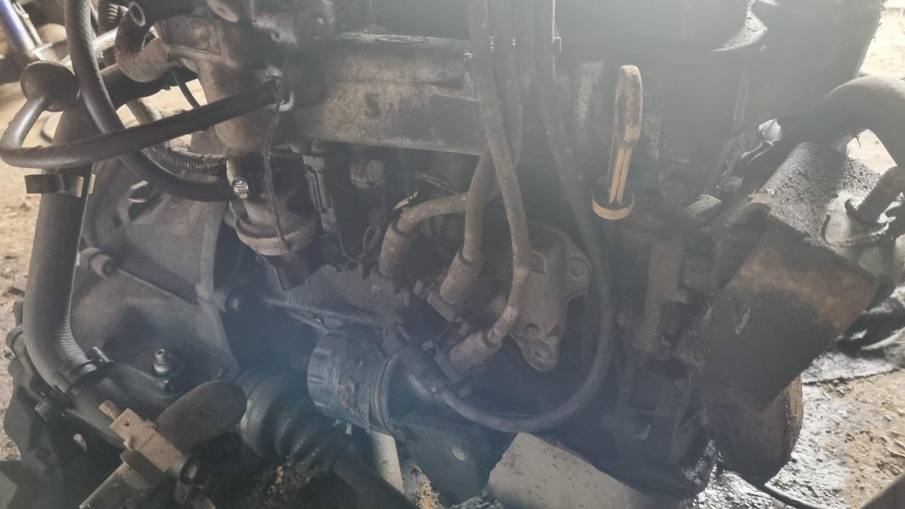 Pièces FORD Fiesta 1.1 essence à vendre