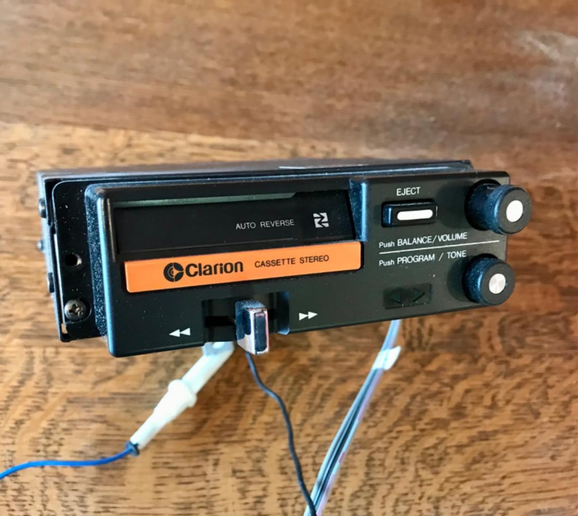Lecteur K7 Clarion 1982 à vendre
