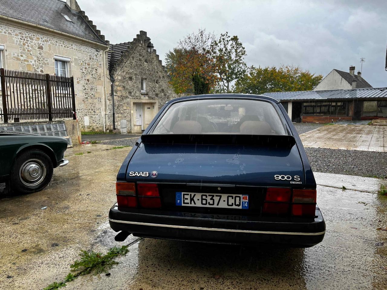 Saab 900 S de 1991 à vendre - voiture ancienne de collection