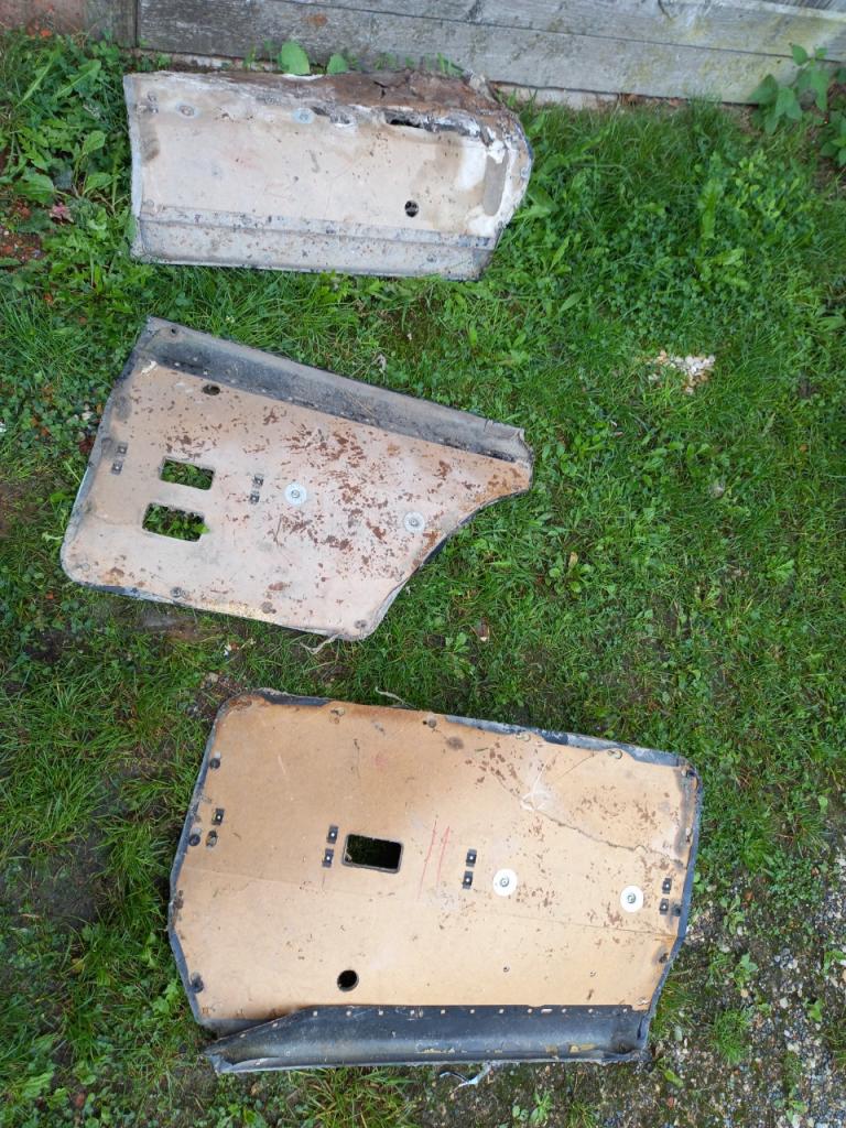 Lot de pièces FORD Taunus à vendre