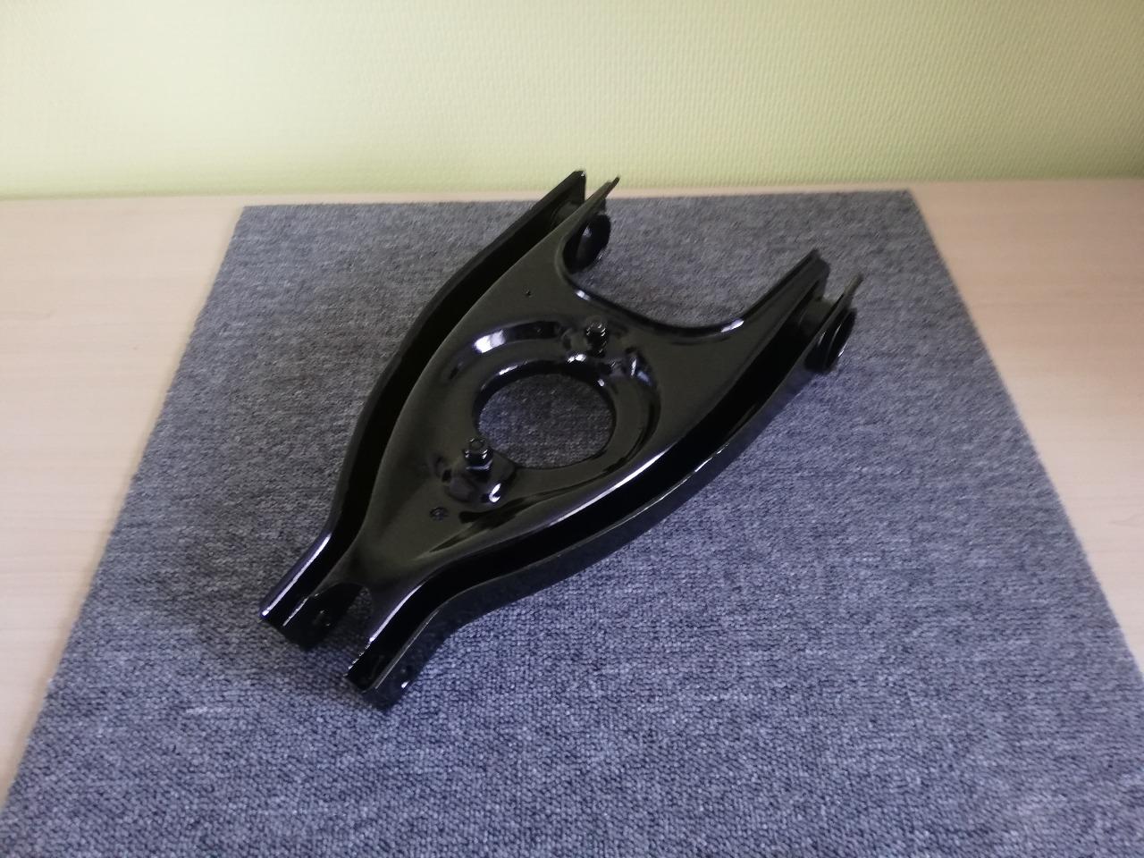 Triangle RENAULT 4CV à vendre