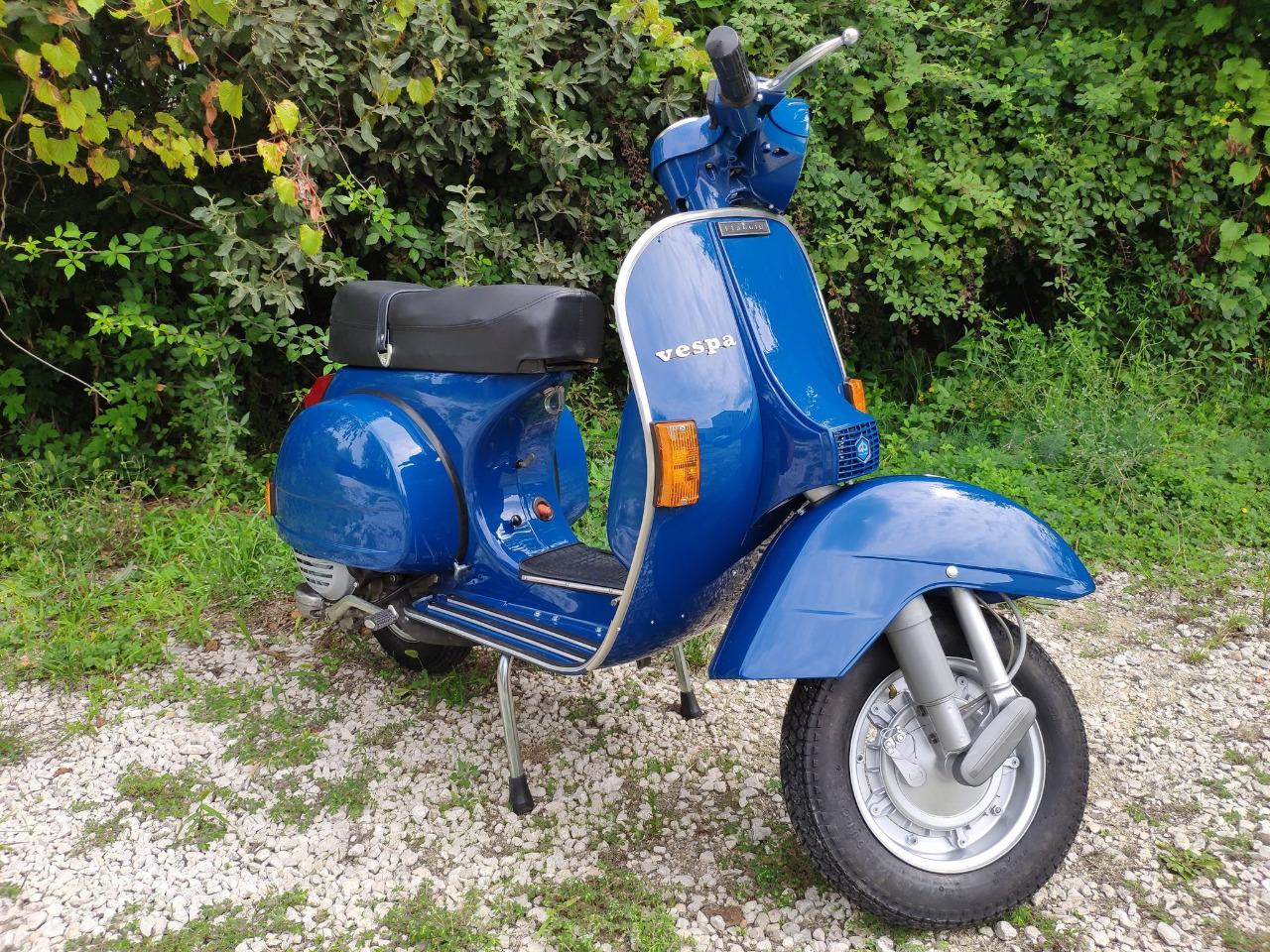 Piaggio Vespa PX de 1979 à vendre - moto ancienne de collection