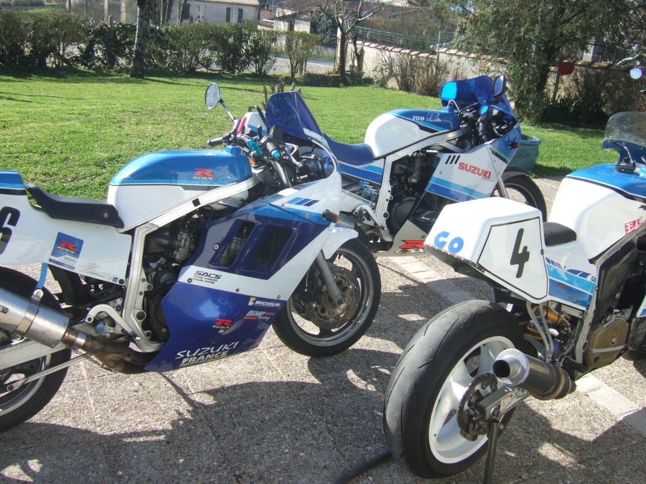 Suzuki GSXR 750 course de 1985 à vendre - moto ancienne de collection