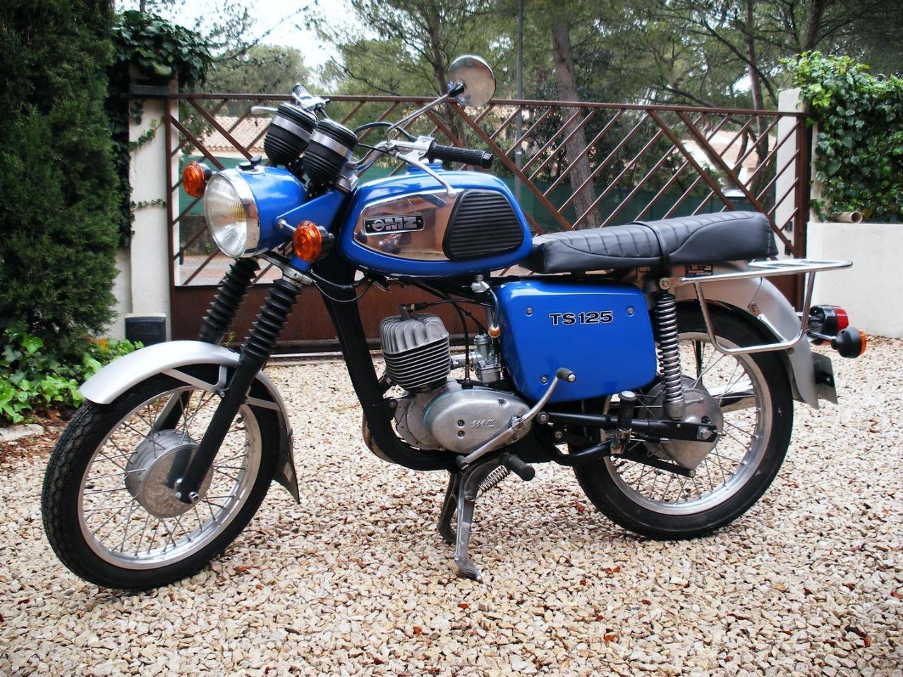 Motos de collection à vendre - lesAnciennes