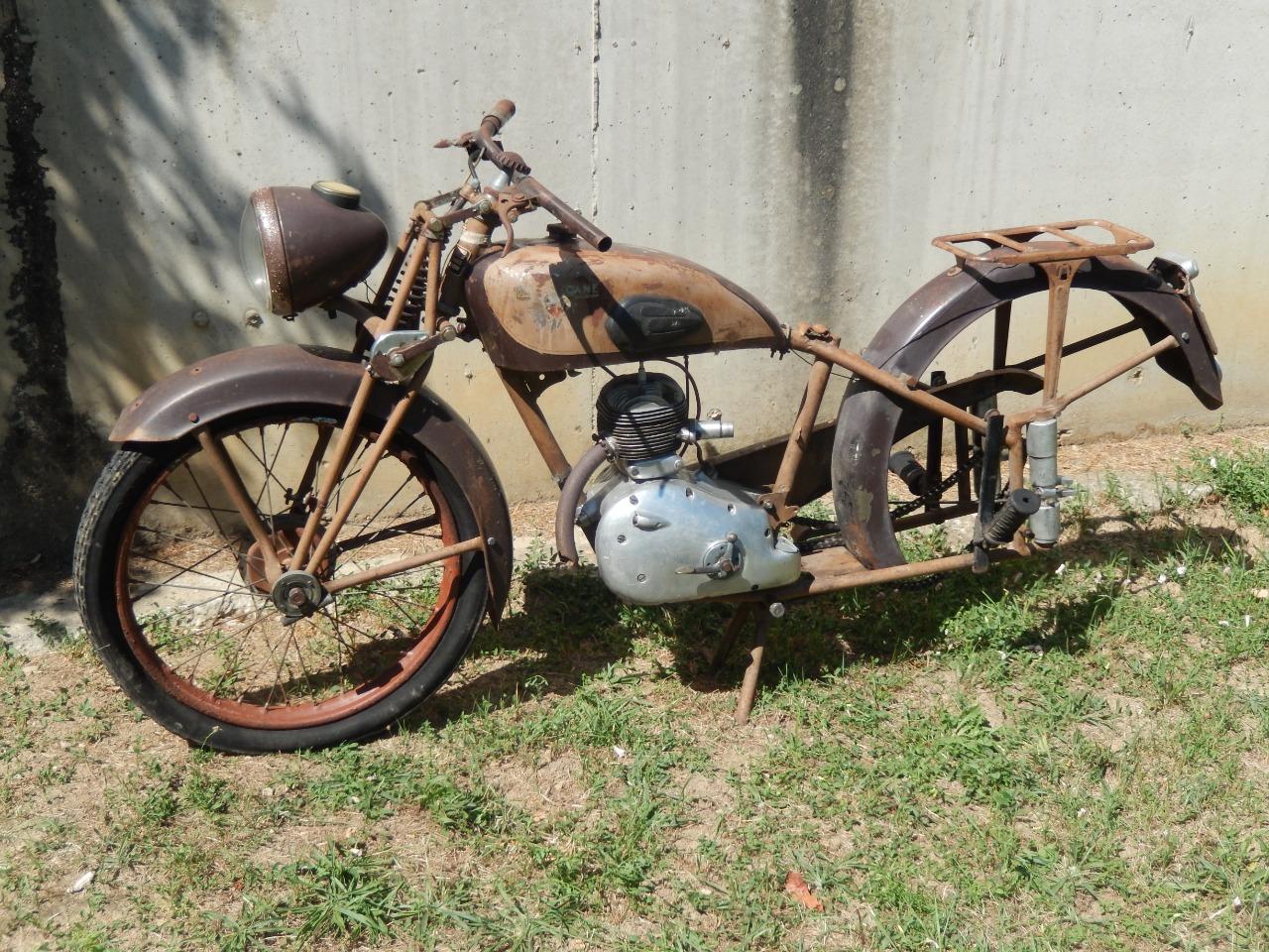 Motobecane D45 de 1953 à vendre - moto ancienne de collection