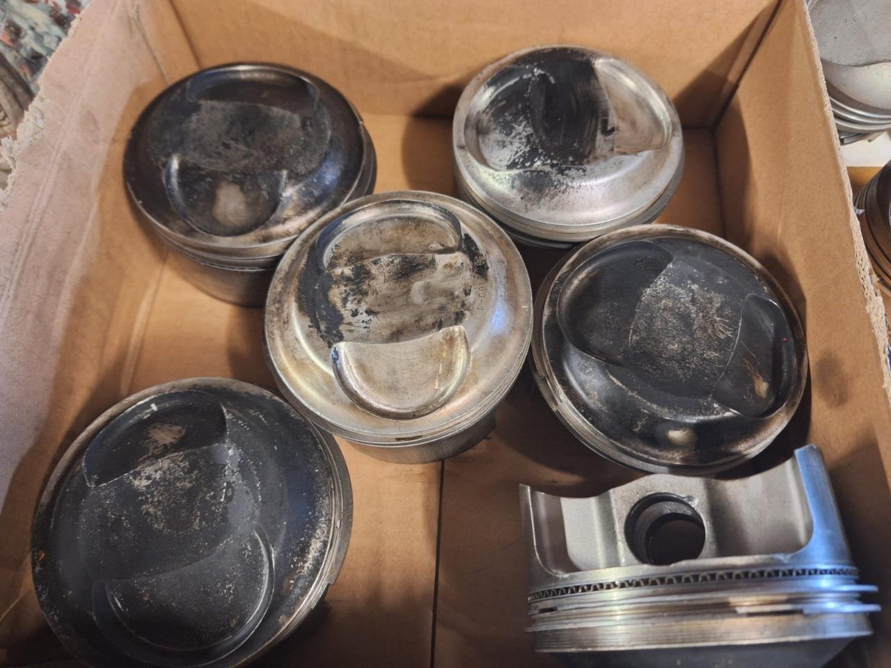 Pistons haute compression pour Porsche 3.0L à vendre