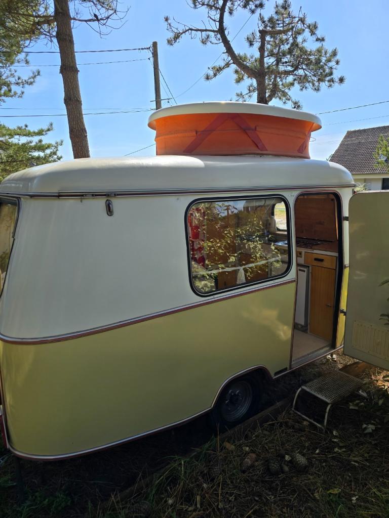 CARAVANE ERIBA PUCK - 1978 à vendre