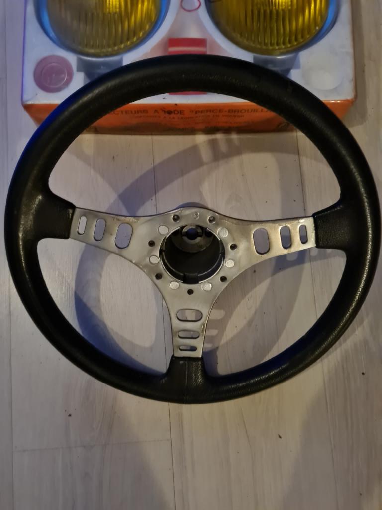 Volant FORD Escort Mk1 à vendre