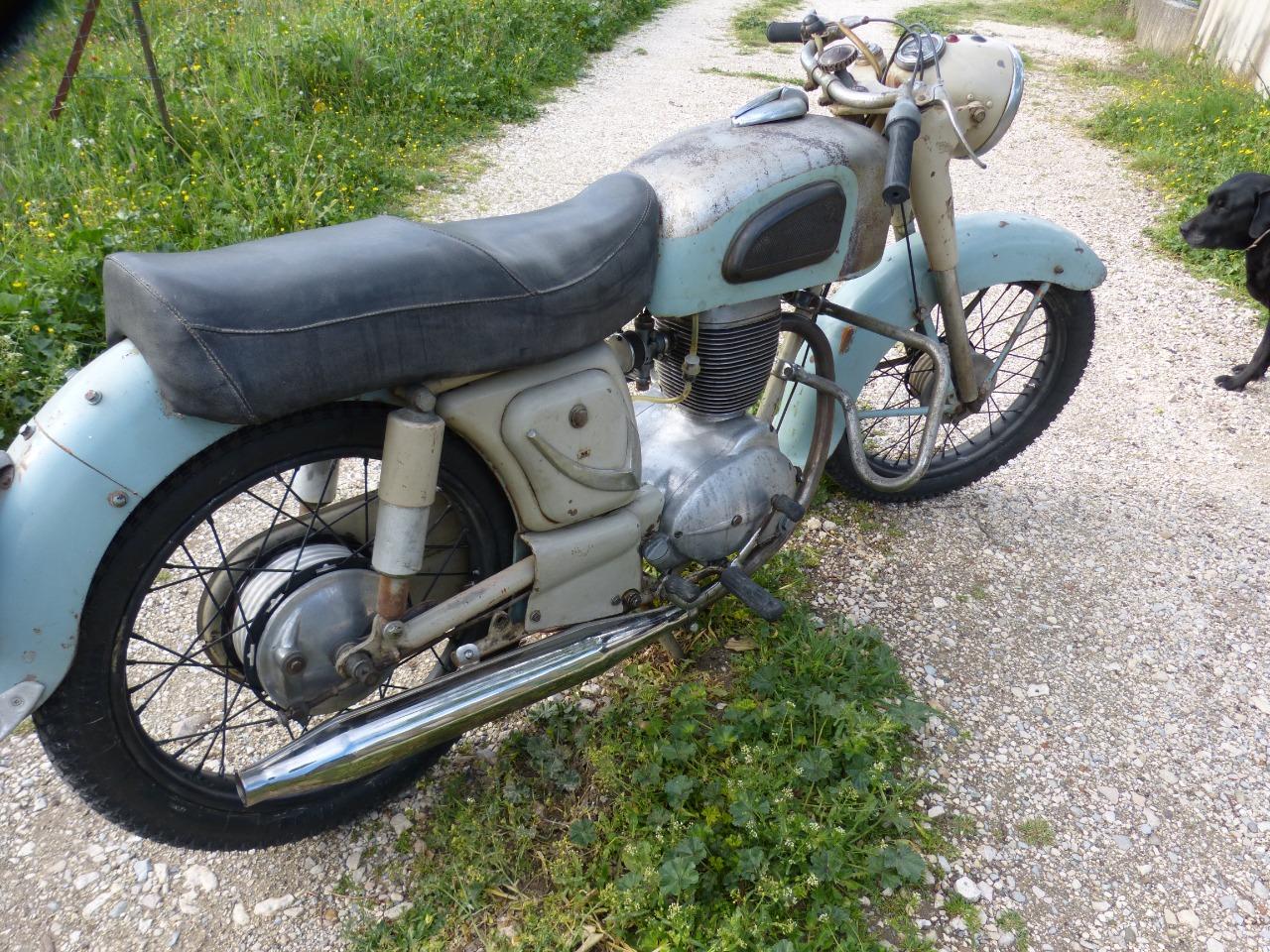 Motos Motobecane de collection à vendre - Annonces lesAnciennes