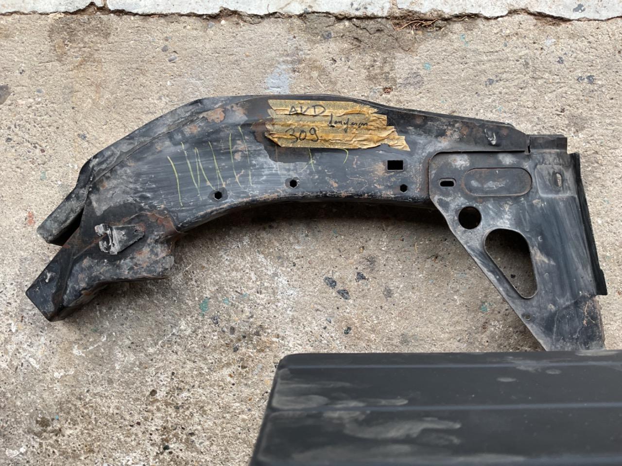 Longeron PEUGEOT 309 à vendre