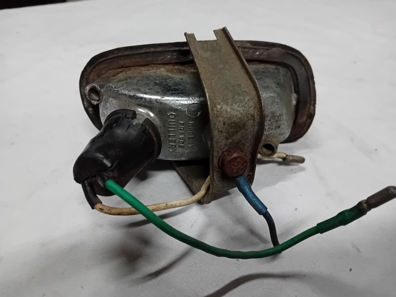 Clignotant SIMCA 1200S à vendre