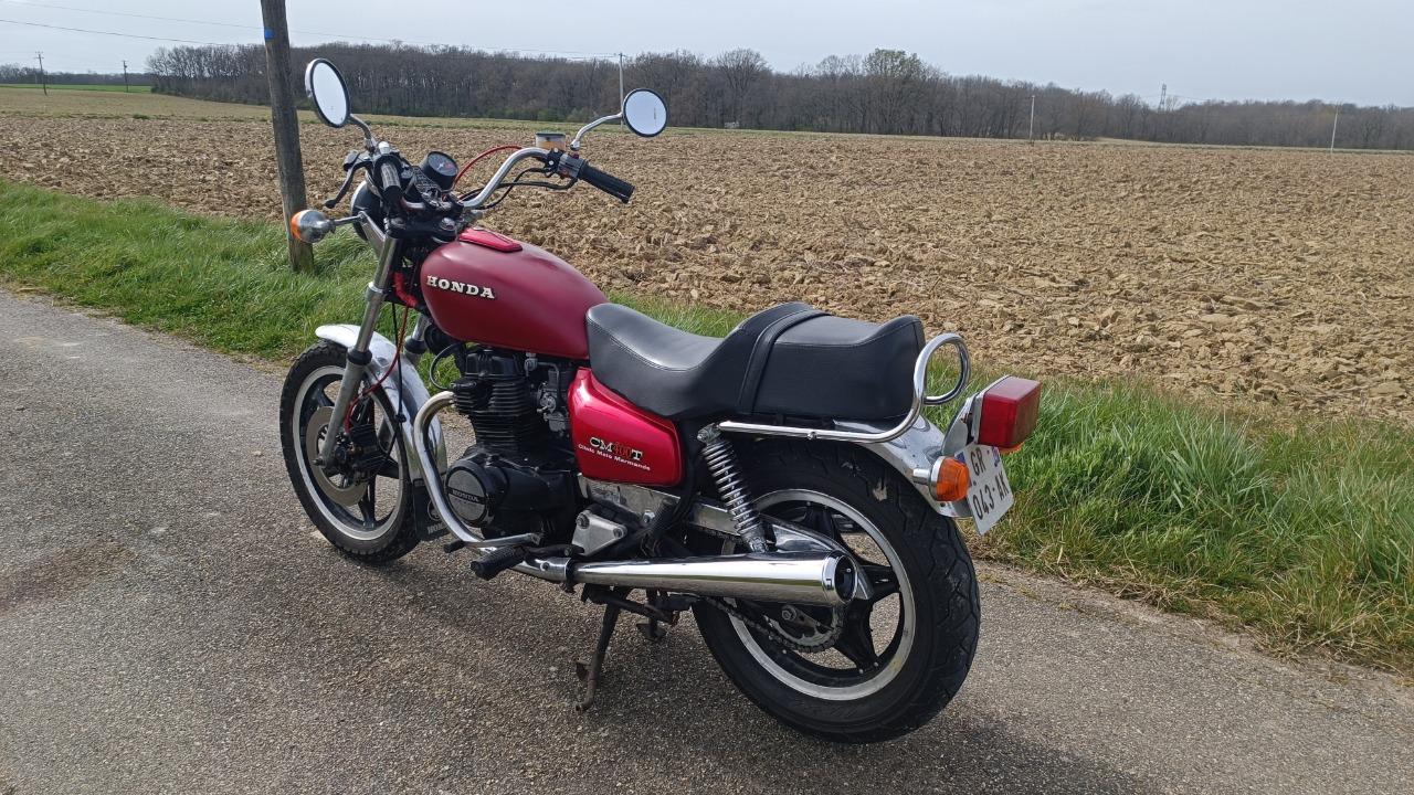 Honda CM 400 T de 1981 à vendre - moto ancienne de collection