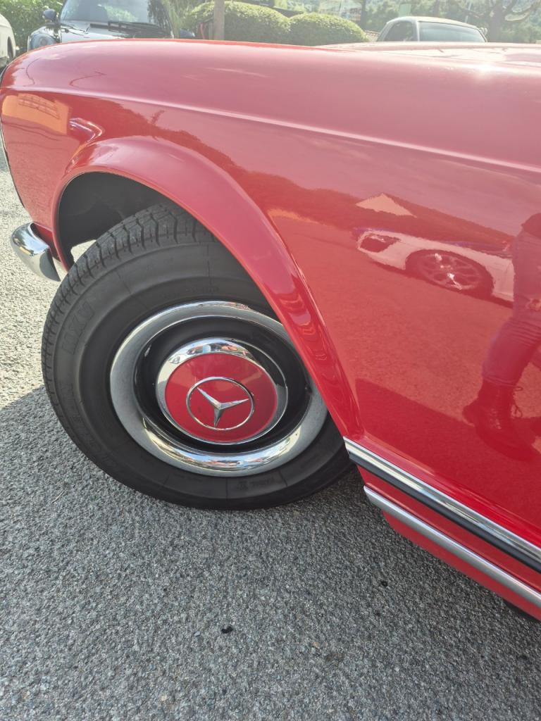 Mercedes 230 SL PAGODE de 1965 à vendre - voiture ancienne de collection