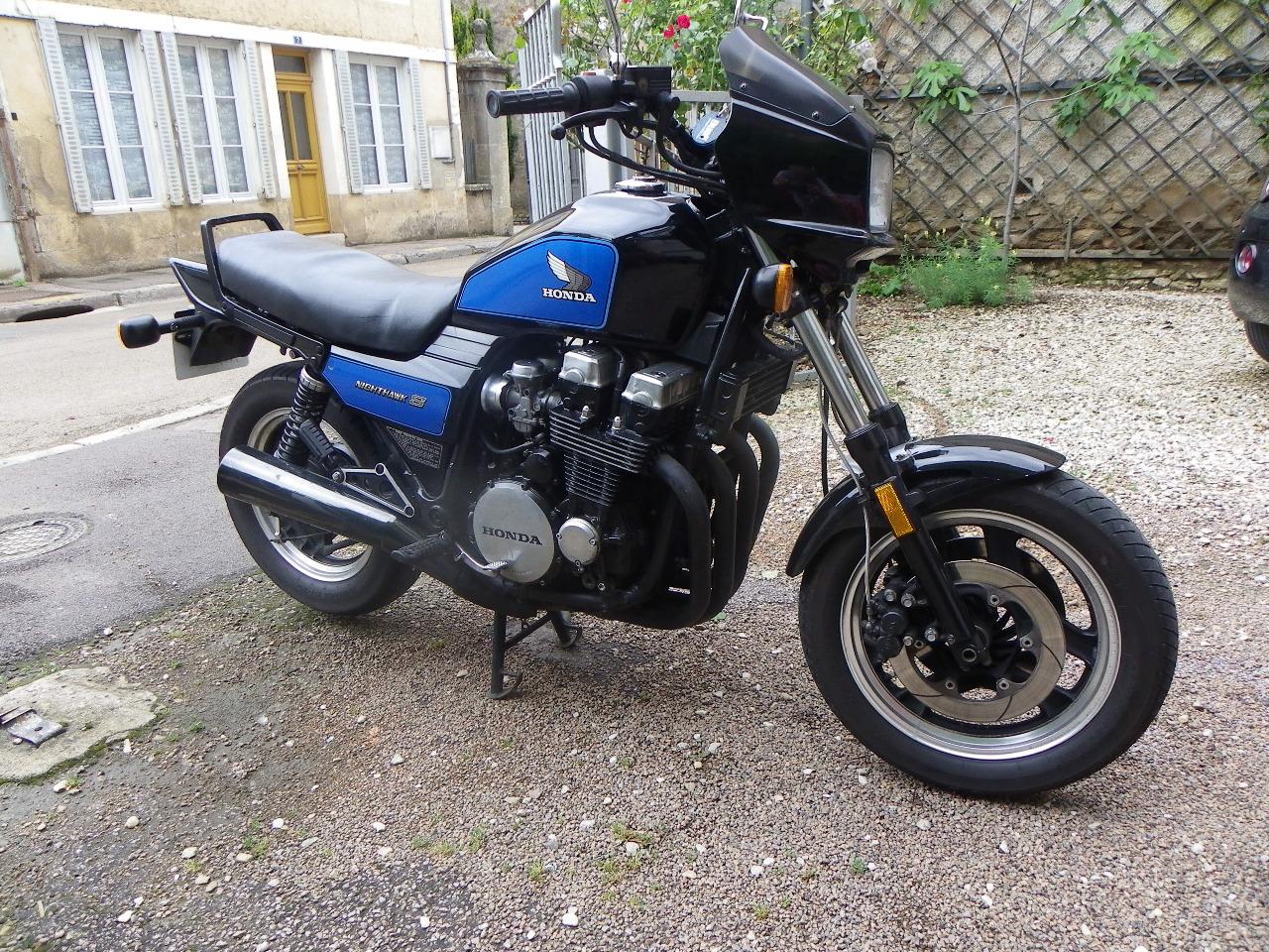 Honda CB-1 CB Nighthawk 700 de 1985 à vendre - moto ancienne de collection